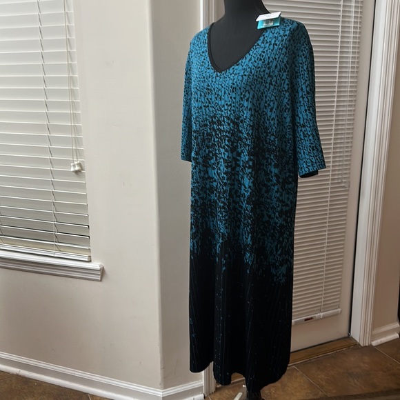 Ming Wang | Dresses | Ming Wang Ombre Textured Jacquard Knit Vneck ...